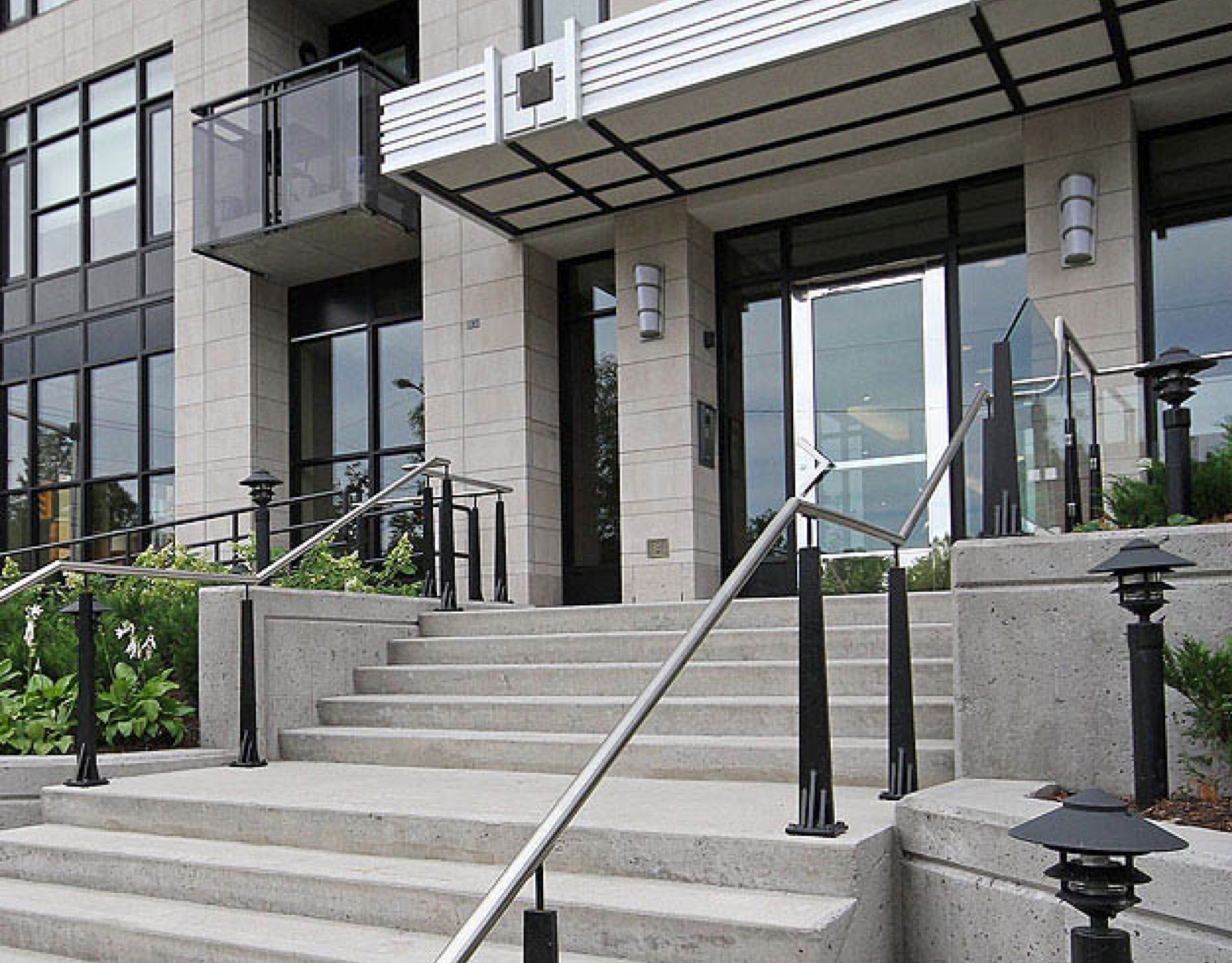 The Continental - RECL | Ron Eastern Construction Ltd.