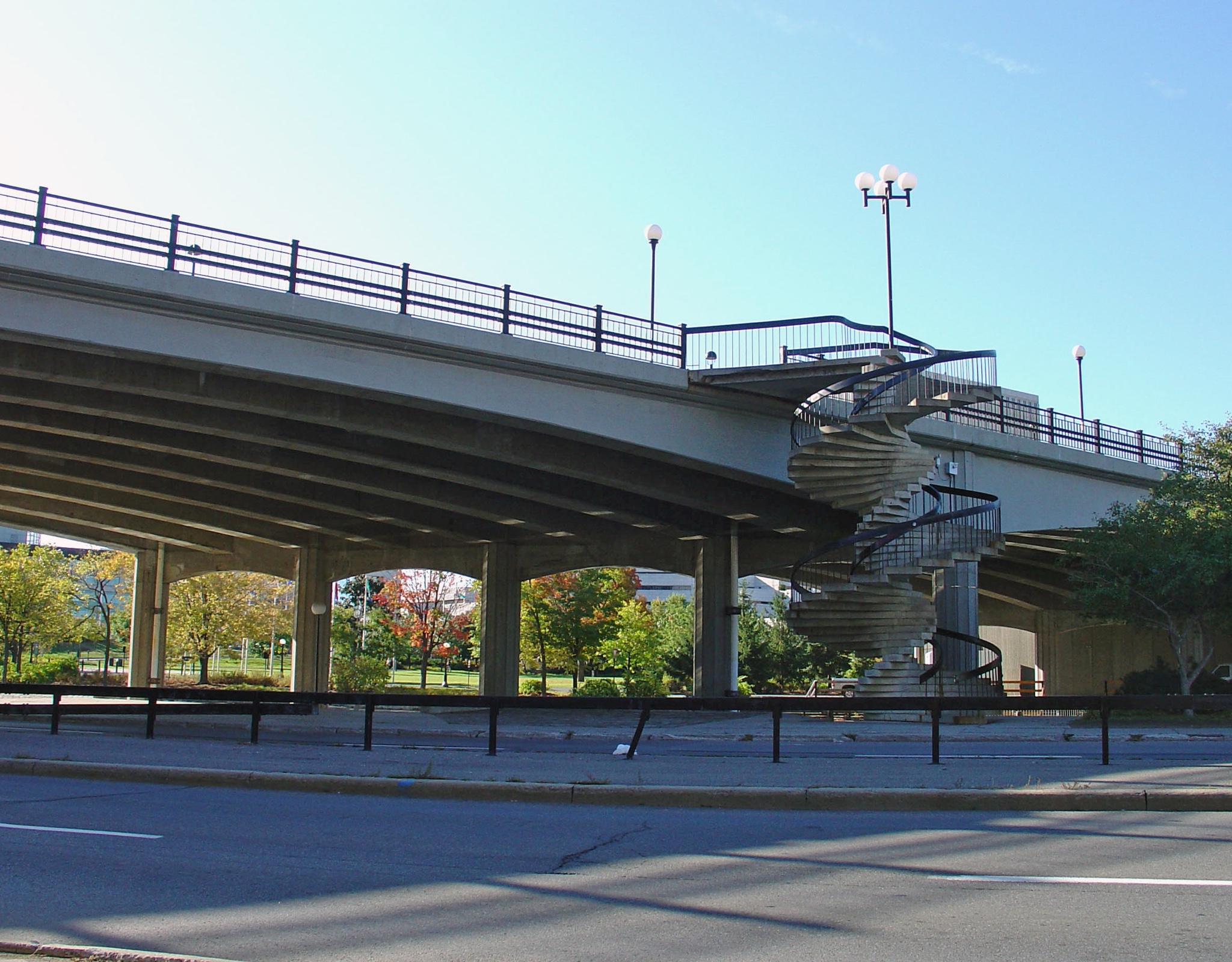 Mackenzie King Bridge - RECL | Ron Eastern Construction Ltd.